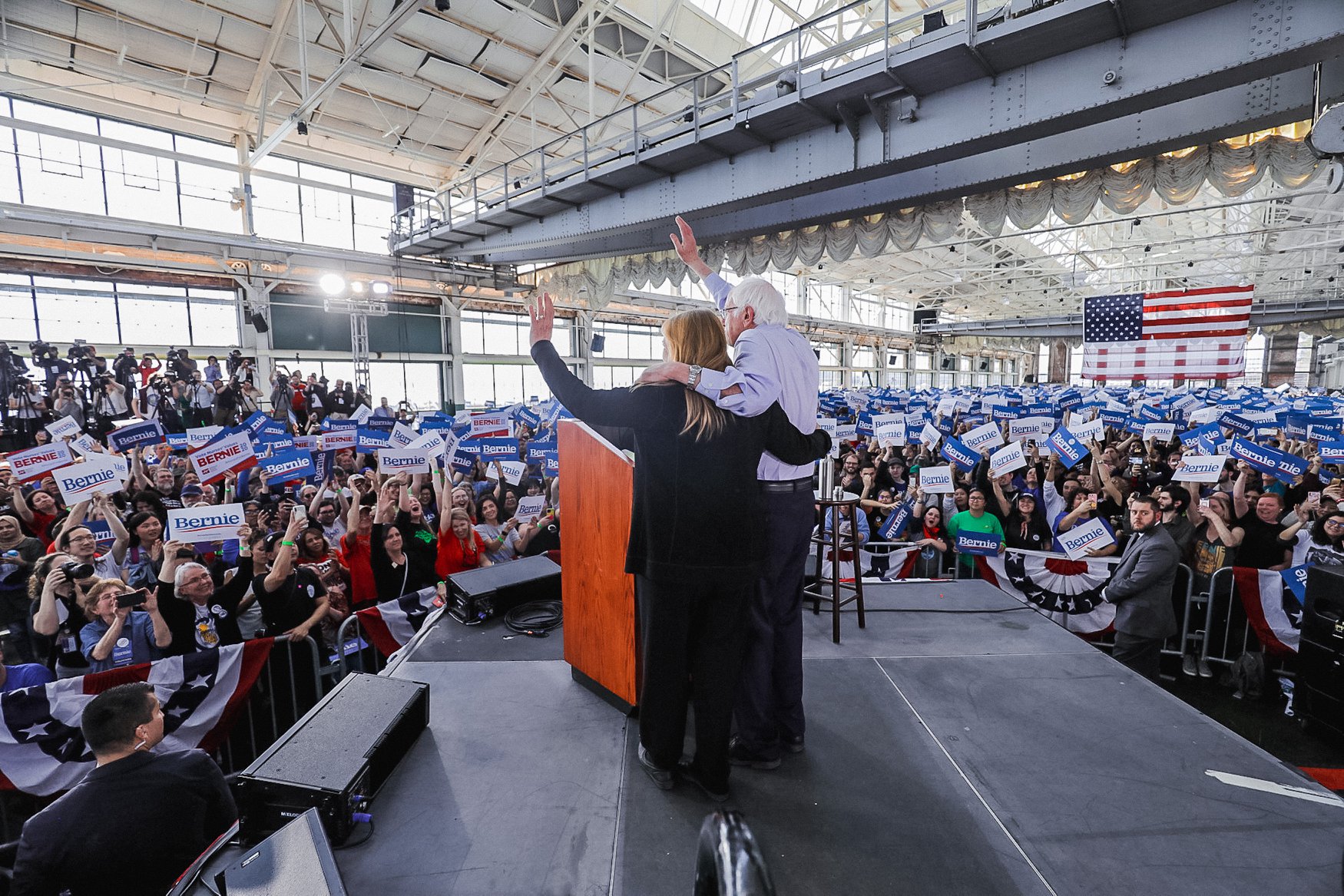 Sanders snatches lead in national Emerson College poll